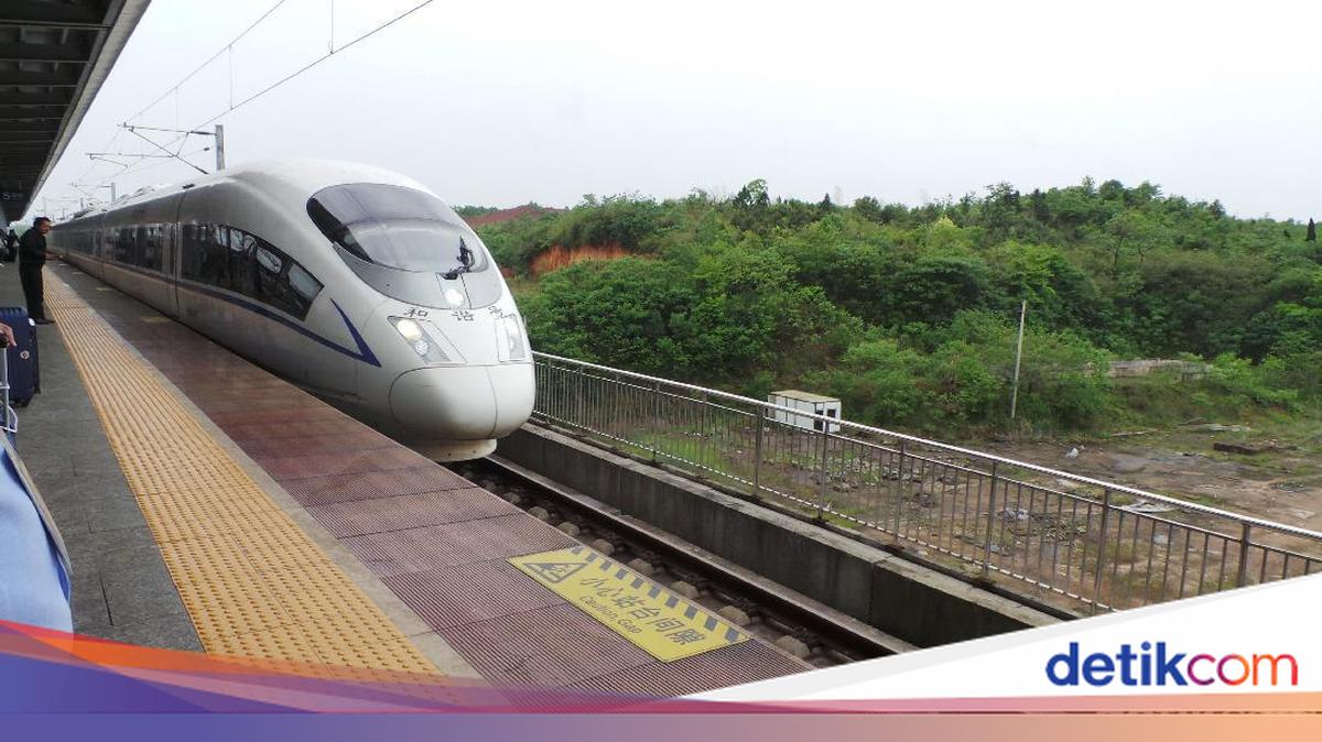 Kereta Tidur Berkecepatan Tinggi Diluncurkan di Hongkong-Beijing-Shanghai
