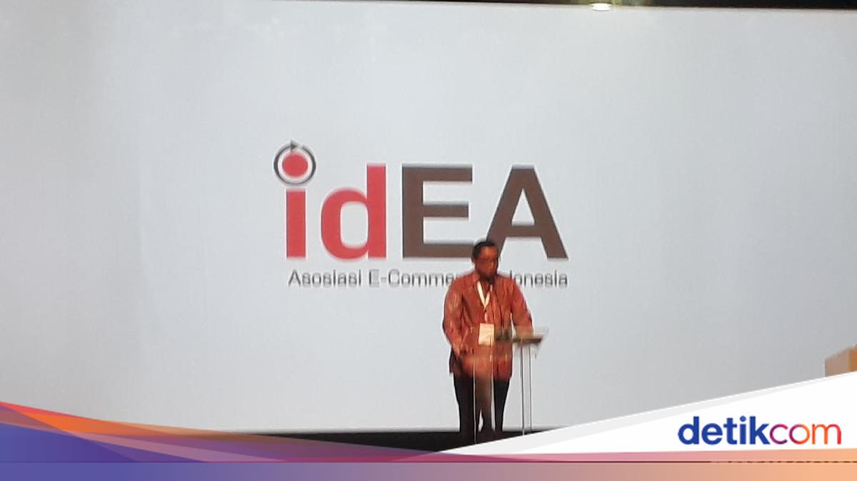 Siapa Bilang Ritel Offline Tutup Gara Gara Online