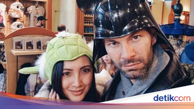 Bobby Tonelli Diminta Segera Nikahi Tata Eks Istri Tommy Soeharto