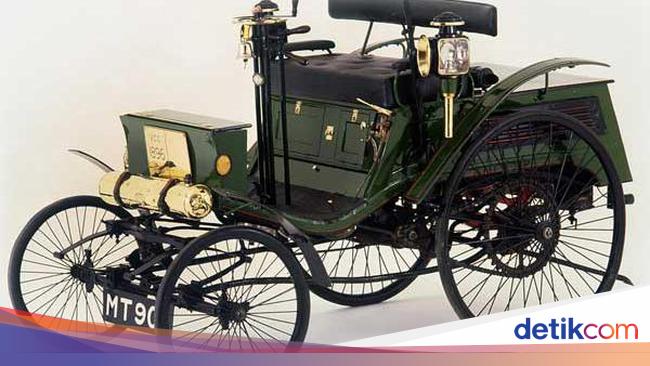 Ini Mobil yang Pertama Kali Ditilang