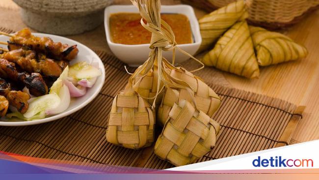Sejarah Ketupat Lebaran yang Ada Sejak Abad 15, Dikenalkan Sunan Kalijaga Sejarah Ketupat Lebaran yang Ada Sejak Abad 15, Dikenalkan Sunan Kalijaga