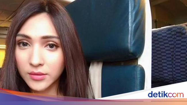 Girls Lebih Minder Sama Millendaru Dena Rachman Atau Dinda Syarif
