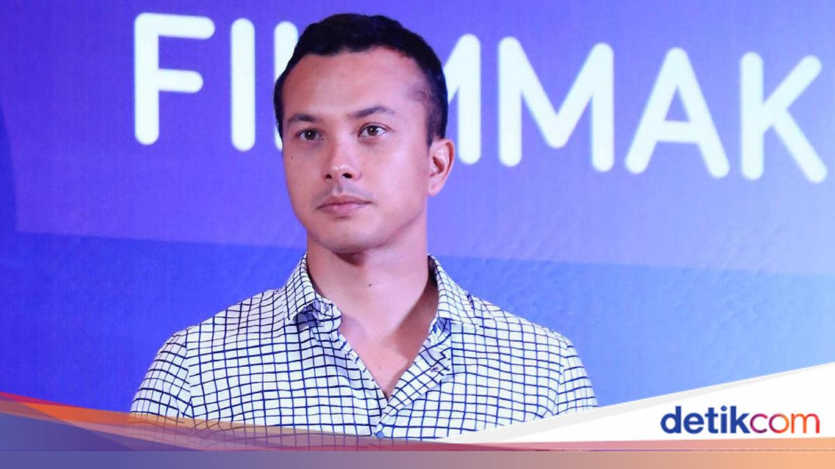 Nicholas Saputra Awet Muda Tanpa Minum Darah