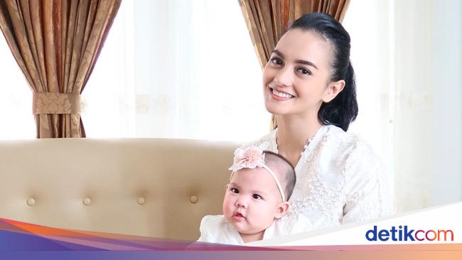 Lebaran Pertama Ririn Ekawati Tanpa Ferry Wijaya