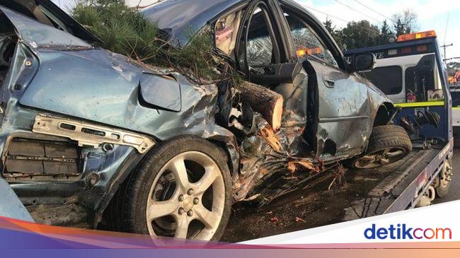 Foto Mobil Rusak Parah Ini Jadi Sebuah Peringatan