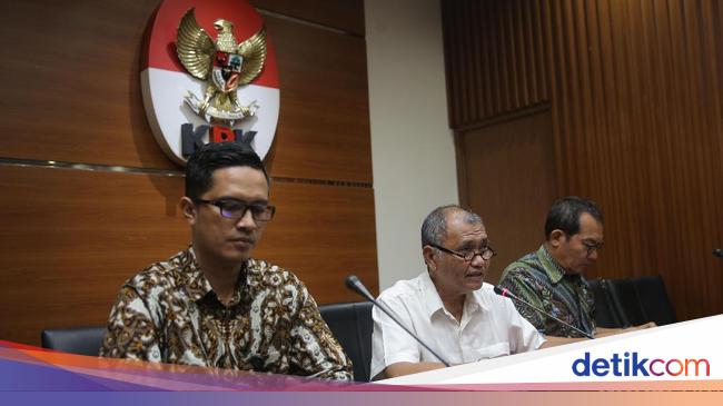 Tersangka e-KTP Bertambah, KPK Cari Keterlibatan Pihak Lain Tersangka e-KTP Bertambah, KPK Cari Keterlibatan Pihak Lain