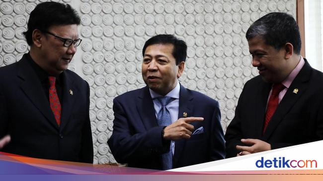 Saat Tersangka Kasus e-KTP Mengetuk Palu Pengesahan UU Pemilu