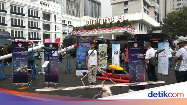 Foto: Komodo, Anoa, hingga Hiu Merah Dipamerkan Kemenhan