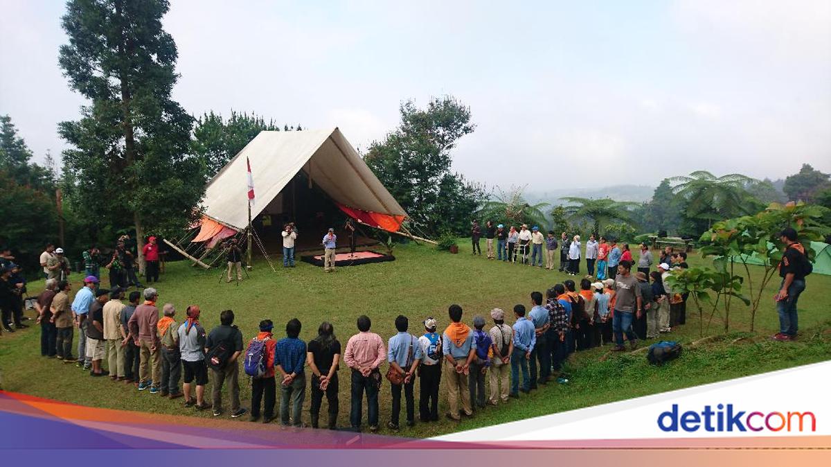 Filosofi Naik Gunung dari Para Legenda Pendaki Indonesia