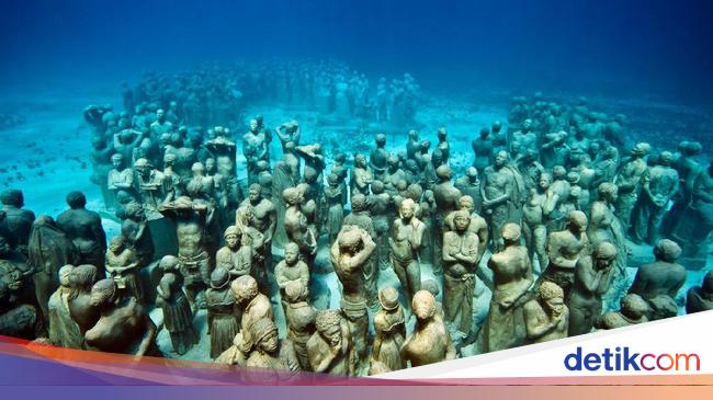 Inilah Museum di Dasar Laut