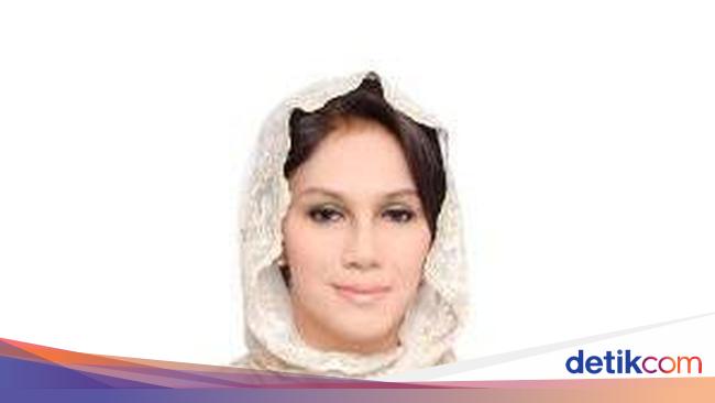 Bunda Sitha, Si Cantik 'Kutu Loncat' yang Terjaring OTT KPK Bunda Sitha, Si Cantik 'Kutu Loncat' yang Terjaring OTT KPK