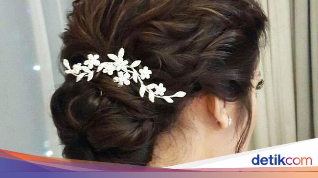 7 Inspirasi Gaya Rambut Pengantin ala Artis yang Simple dan Elegan