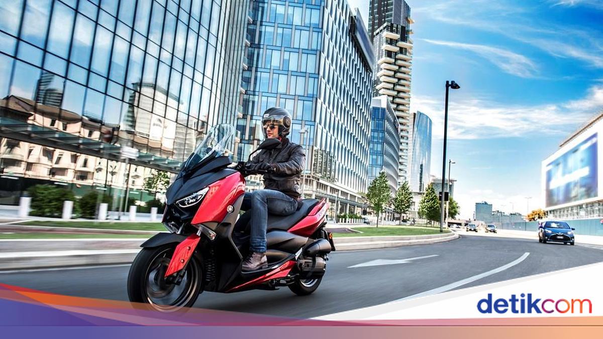 Yamaha XMAX Kini Ada Mesin 125 cc