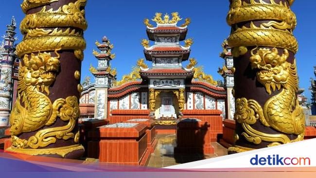 Kuburan-kuburan Mewah di Vietnam