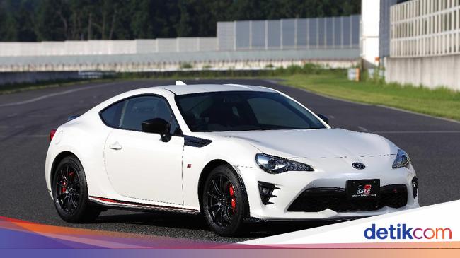 Gantengnya Deretan Mobil Sport Baru Toyota