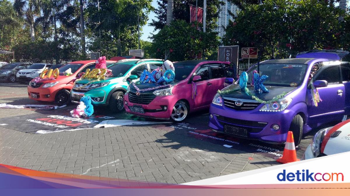 Mobil Girly ala Cewek-cewek di GIIAS Surabaya