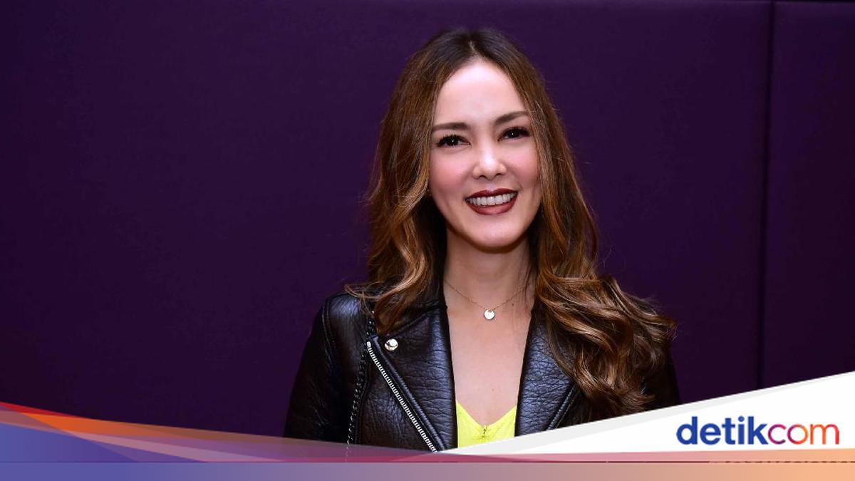 Cathy Sharon Makin Cantik Saja