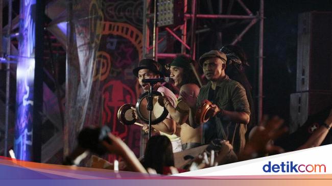Lirik dan Chord Lagu Jalan Potlot dari Slank