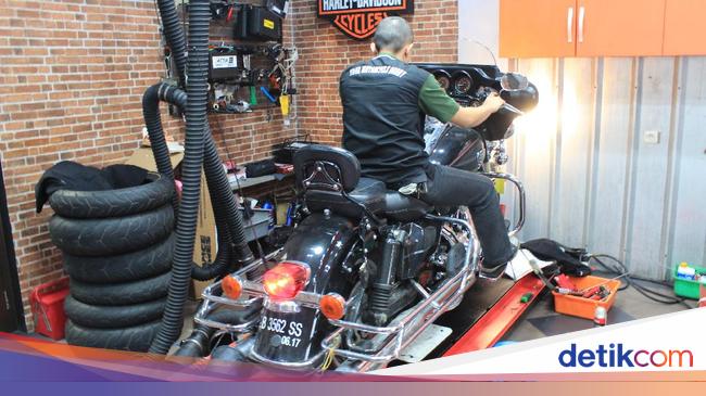 Polisi Keluhkan Hal Ini Saat Tunggangi Harley-Davidson