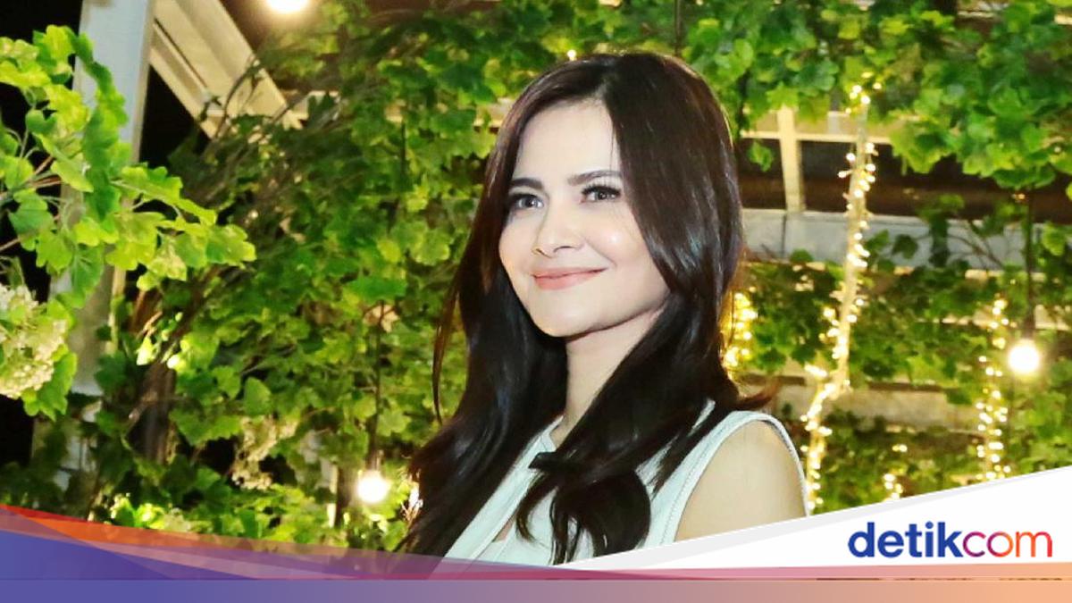 Cut Tari dan Richard Kevin Tak Sendiri Daftarkan Pernikahan