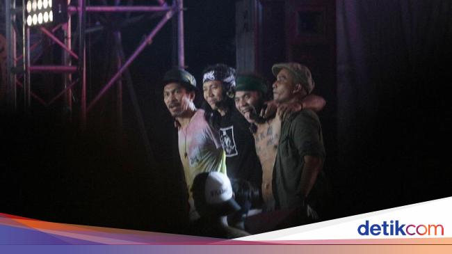 Lirik dan Chord Lagu Virus dari Slank