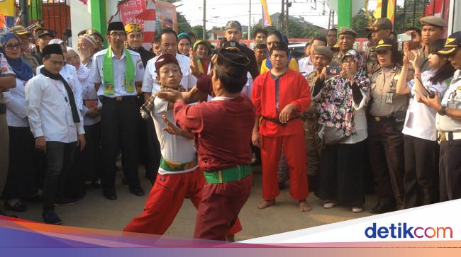Meriahnya Pergelaran Kebudayaan Betawi di Jatinegara