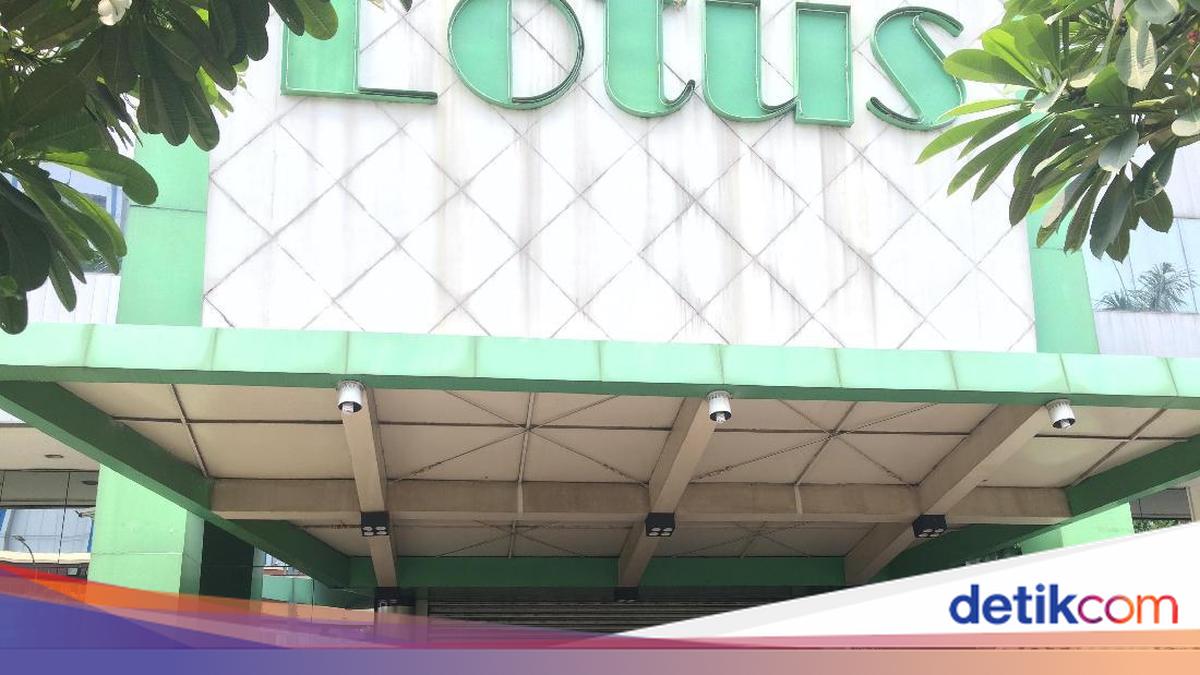 Lotus Thamrin Tutup Akhir Bulan Ini, Bagaimana Nasib Karyawan?