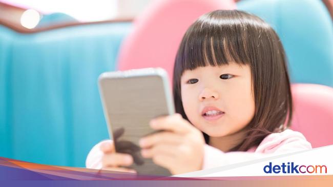 6 Tips Agar Screen Time Anak Tak Berlebihan dan Tetap Sehat