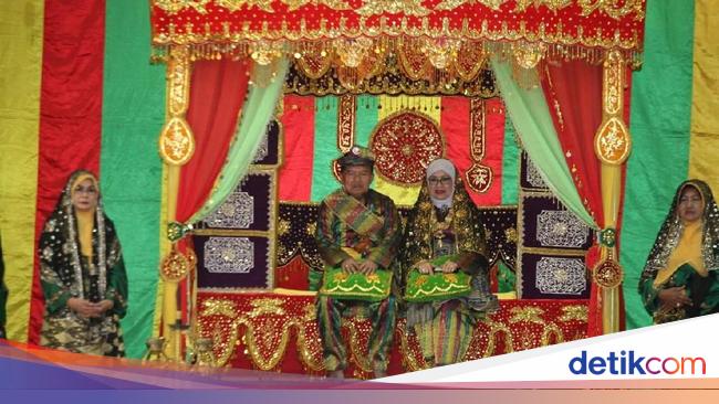 JK Terima Gelar Sri Perdana Mahkota Negara dari Adat Melayu