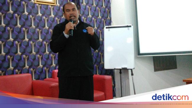 Beredar Broadcast Ada Ulat Mematikan di Pohon Mangga, Ini Faktanya