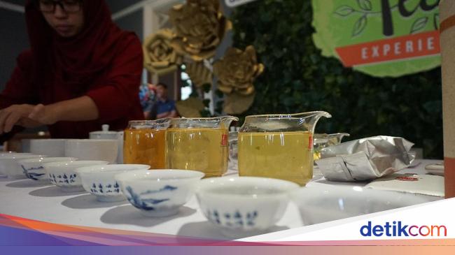 Begini Cara Benar Seduh Teh Hijau untuk Hasil Maksimal Begini Cara Benar Seduh Teh Hijau untuk Hasil Maksimal