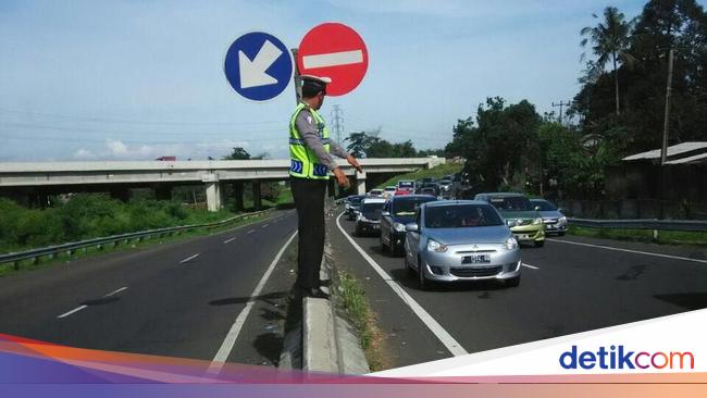 Kondisi Jalan One Way Puncak Bogor