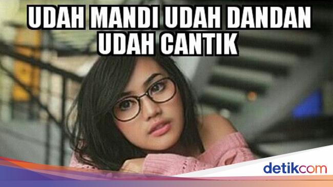 Kumpulan Meme Lucu Anti Baper Tentang Hari Minggu