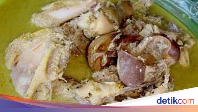 Gurih Kental Palubasa Ayam yang Istimewa dari Makassar