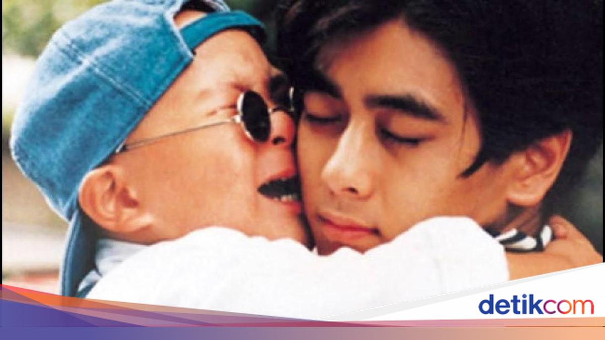 Viral Foto Anak Jimmy Lin yang Sudah Remaja, Ketampanannya Mirip Sang Ayah