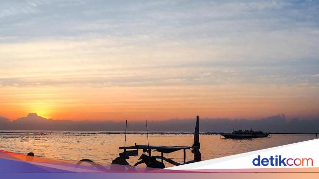 Antara Laut dan Daratan