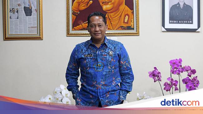 Buwas Jadi Dirut Bulog