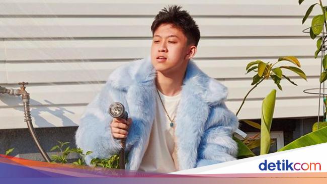 Jadi Rapper Terkenal, Ini 5 Fakta soal Rich Brian