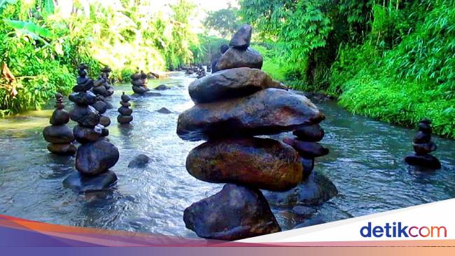 Foto: Wisata Rock Balancing, Tumpukan Batu yang Bikin Penasaran