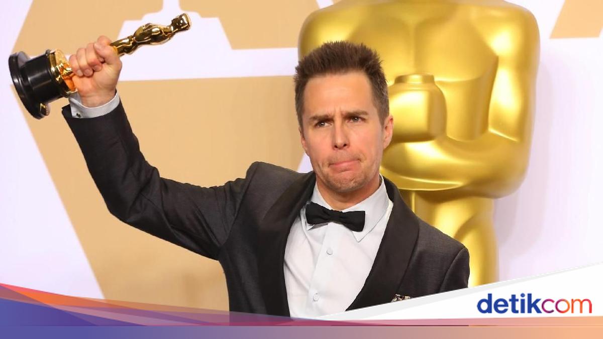 Jawaban Sam Rockwell soal Balik ke MCU Usai Iron Man 2
