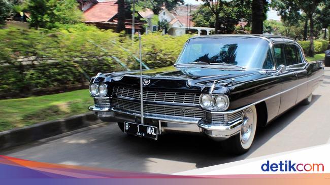 Dari 25 Mobil Kuno, Jimmy Lebih Sayang ke Mobil Bekas Sukarno