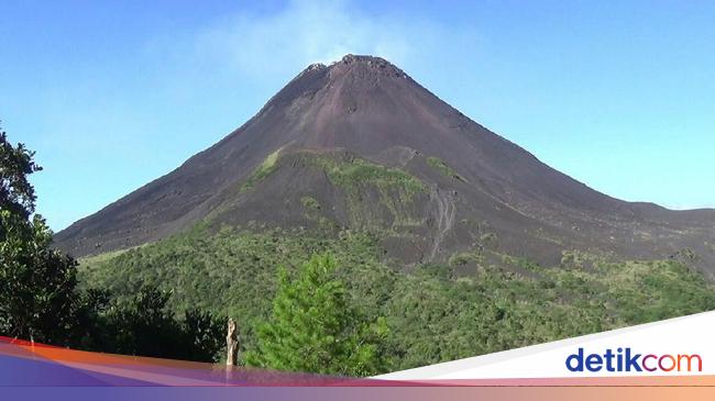 Profil 5 Gunung Berapi di Sulut yang Kini Naik Status Jadi Waspada