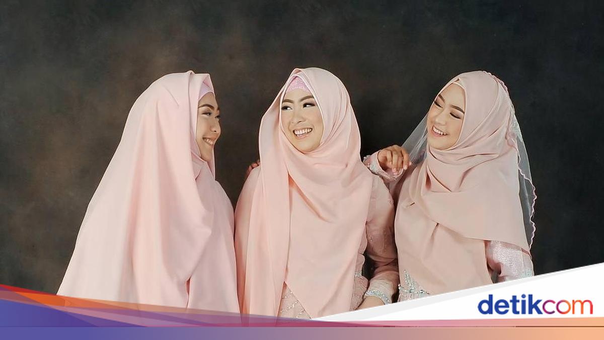 Inspirasi Baju Bridesmaid Syar'i ala Oki Setiana Dewi hingga Zaskia Sungkar