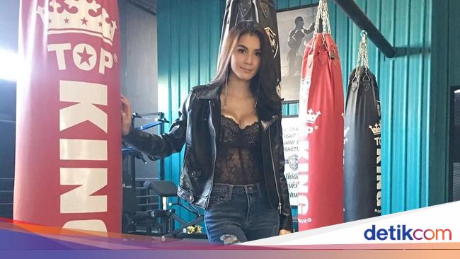 Mantan Bintang Porno Thailand Dulu Ngaku Tobat, Kini Pamer Bokong di Gym
