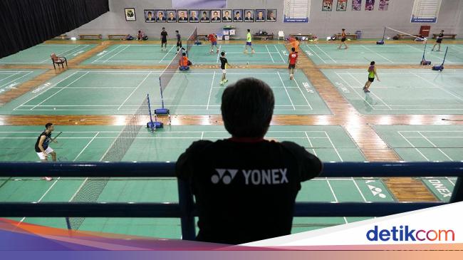 PBSI Belum Umumkan Pelatih Tunggal Putri dan Ganda Campuran PBSI Belum Umumkan Pelatih Tunggal Putri dan Ganda Campuran