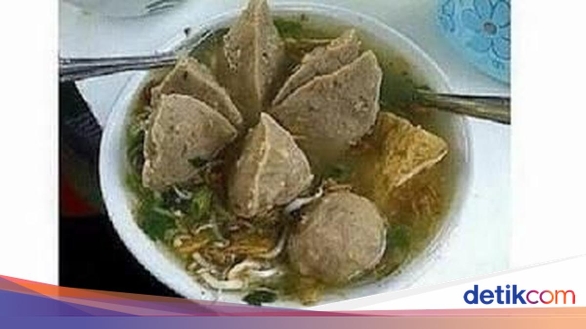 Suka Bakso? Yuk, Intip 10 Meme Bakso yang Bikin Ngakak!