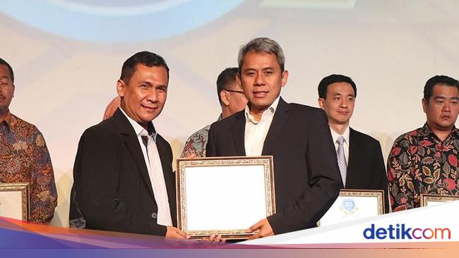 Beri Pelayanan Maksimal, Call Center JNE Raih Award Bergengsi