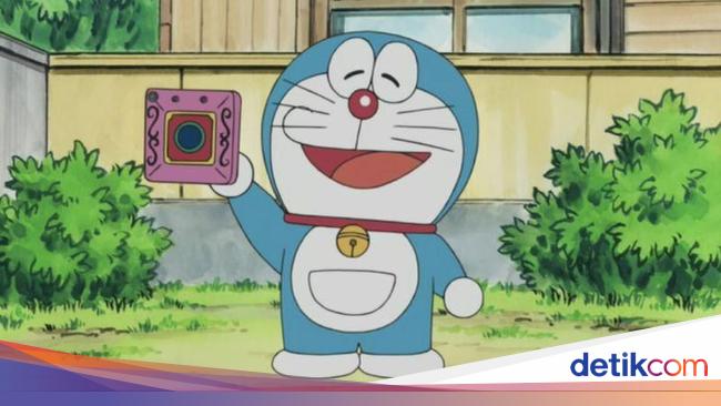 Gemas, Drone Doraemon Hiasi Langit Hong Kong