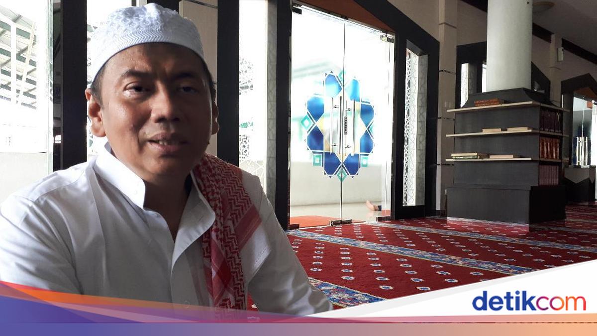Bikin Kaget! Kapitra Pengacara Habib Rizieq Jadi Caleg PDIP