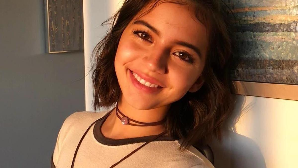 Kenalkan Isabela Moner, Pemain Live Action Dora The Explorer yang Jago ...